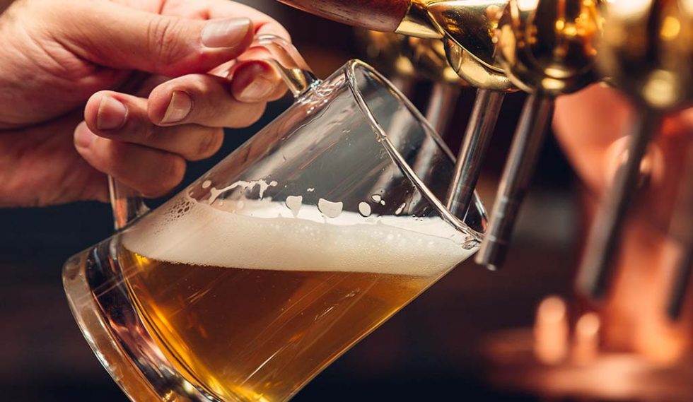 Zo bestel je een biertje in 15 andere landen - Textcase